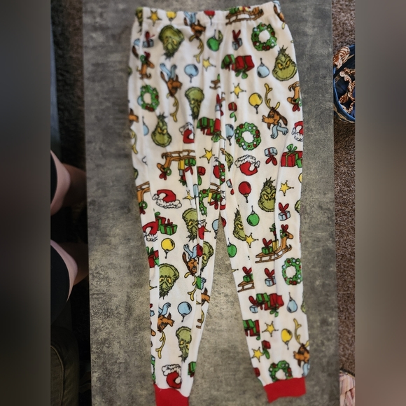 The Grinch | Intimates & Sleepwear | The Grinch Sleep Pants | Poshmark
